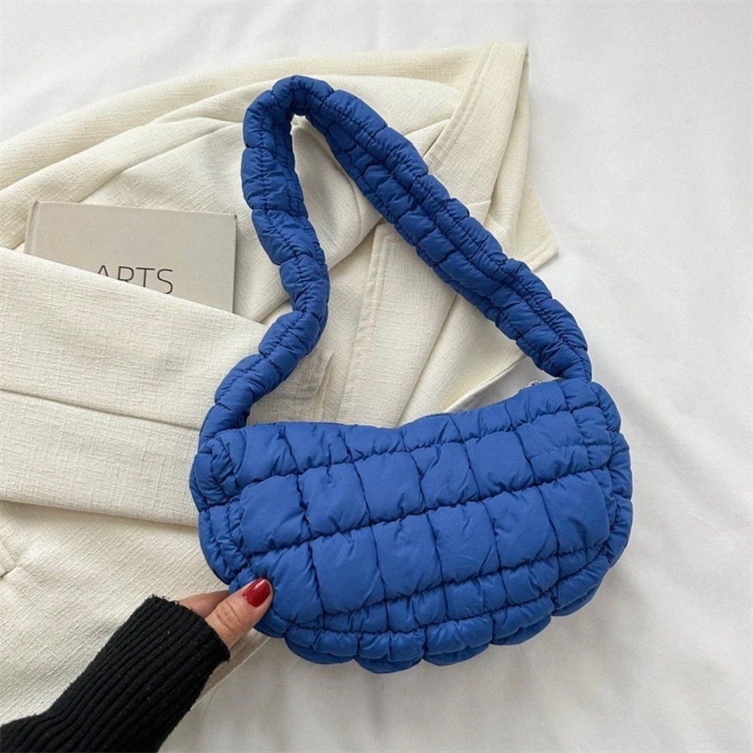 Blue Cloud Puffer Shoulder Bag, Women's Fashion, Bags & Wallets ...