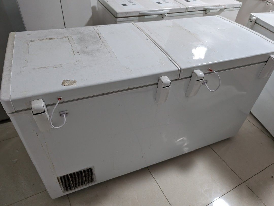 Chest freezer large deep freezer 568L, TV & Home Appliances, Kitchen ...