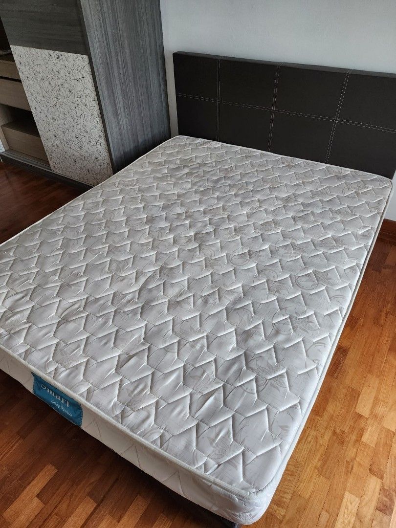 [Clear by 17dec] Queen size bed and mattress, Furniture & Home Living ...