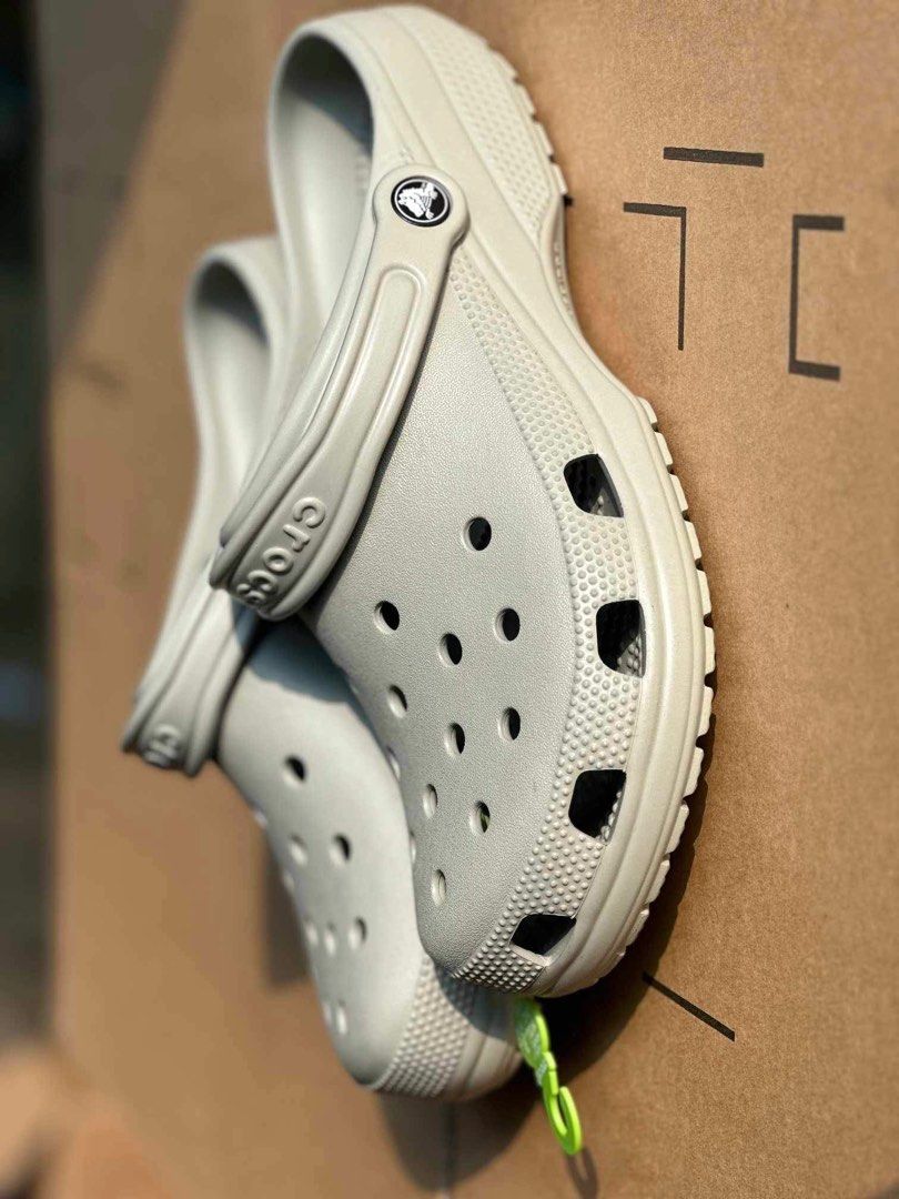 Crocs Classic ELEPHANT, Women's Fashion, Footwear, Slippers and slides ...