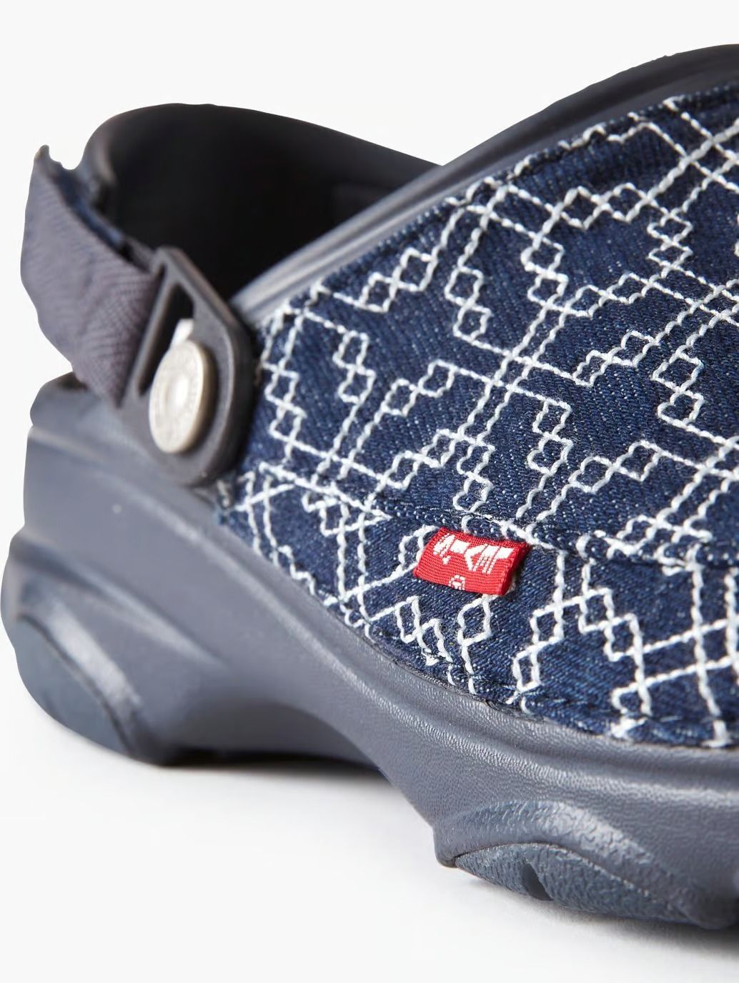 CROCS X LEVI'S ALL TERRAIN CLOG 'SASHIKO DARK - Blue Navy', Men's ...