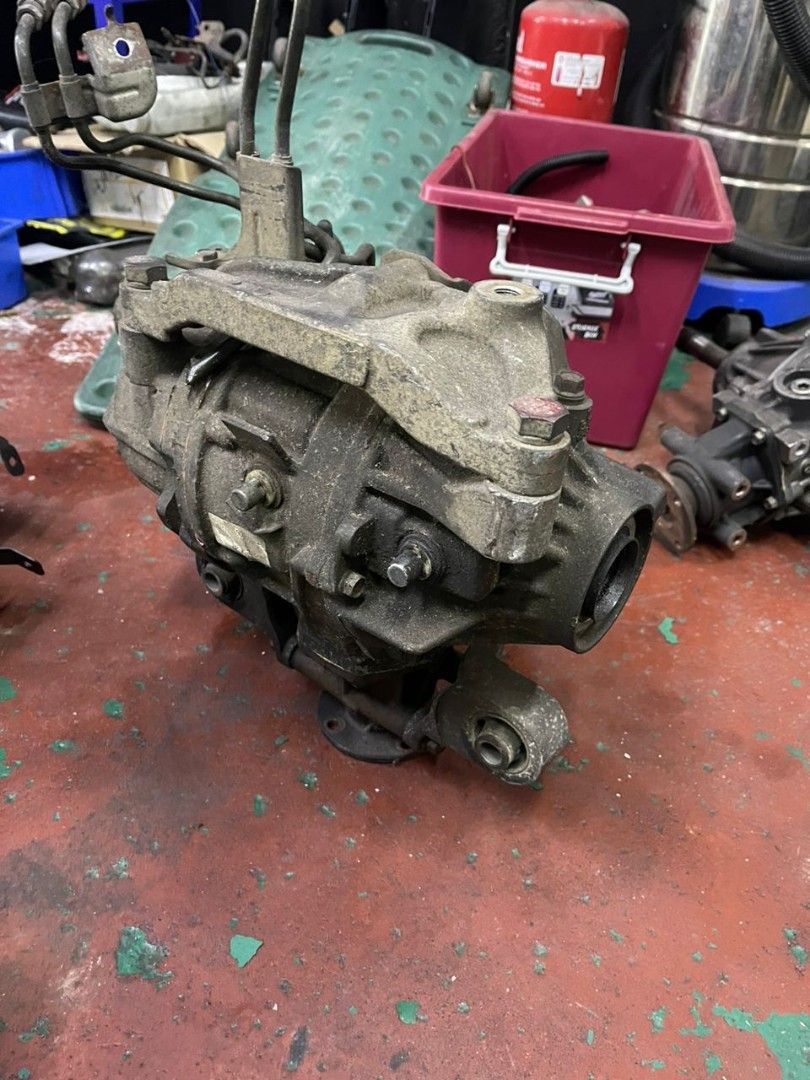 cz4a evo x rear differential, Car Accessories, Accessories on Carousell
