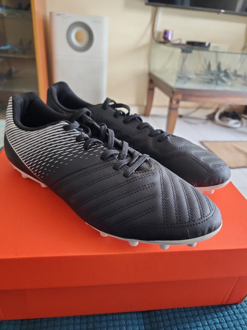 Decathlon Kipsta Football Boots, Men's Fashion, Footwear, Boots on ...
