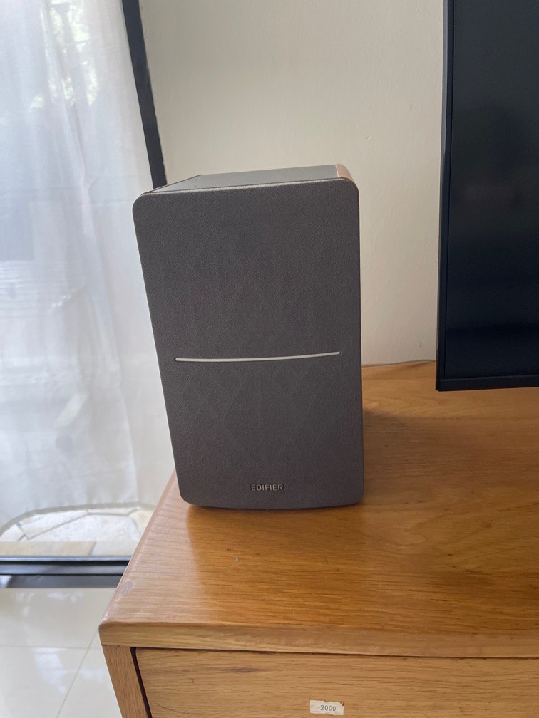 Edifier Bluetooth speaker pair, Audio, Soundbars, Speakers & Amplifiers on Carousell