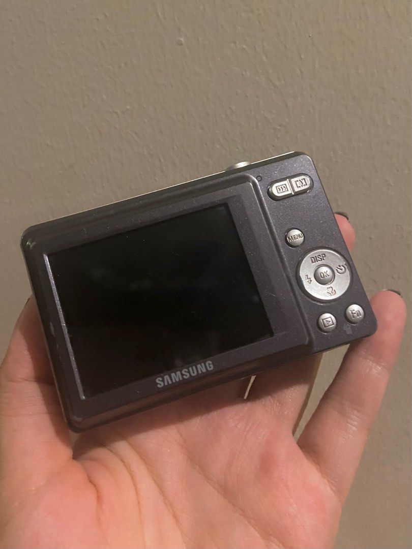 Digital Camera Samsung Es55, Photography, Cameras on Carousell