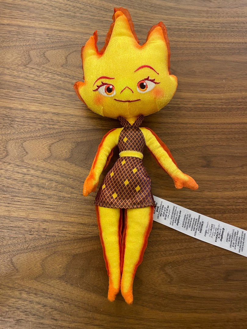 Disneys Elemental’s Ember Plush, 興趣及遊戲, 玩具 & 遊戲類 - Carousell