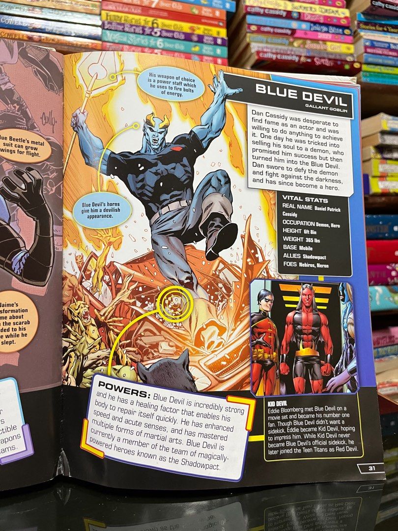 DK: DC comics The ultimate character guide, Hobbies & Toys, Books ...