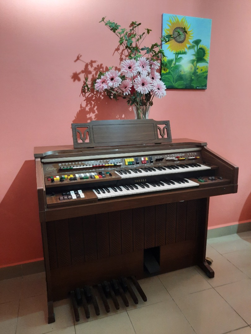 Electone Organ, Hobbies & Toys, Music & Media, Musical Instruments on ...