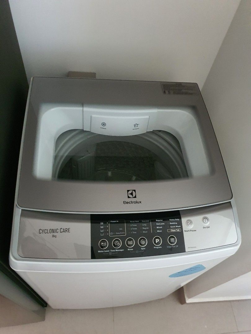 Electrolux washing machine (top load), TV & Home Appliances, Washing ...