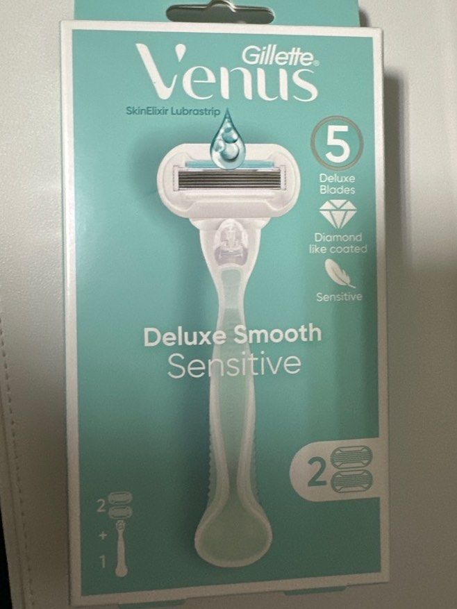 Gillette Venus Shaver, Beauty & Personal Care, Bath & Body, Hair ...