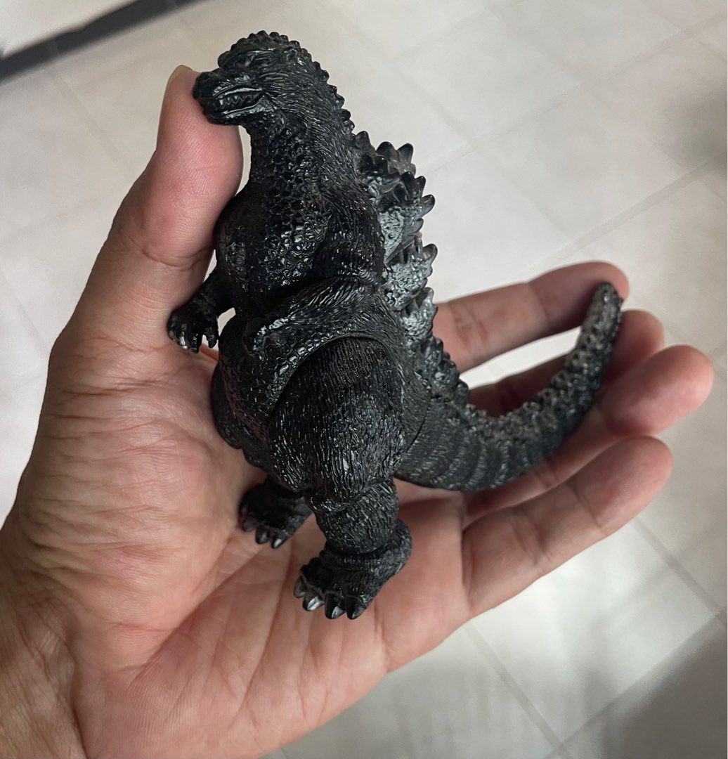 Godzilla Figurine (CASH ONLY !!!), Hobbies & Toys, Toys & Games on ...