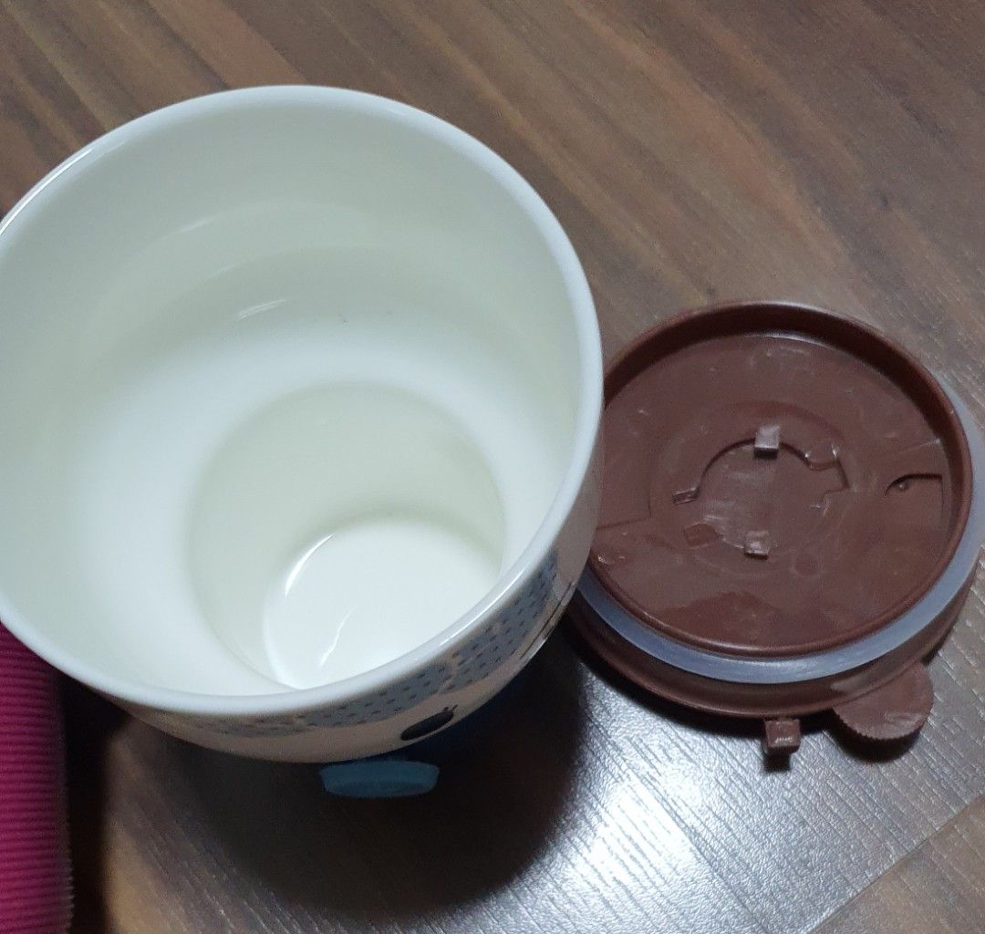 Hello kitty cup / mup, Furniture & Home Living, Kitchenware & Tableware ...