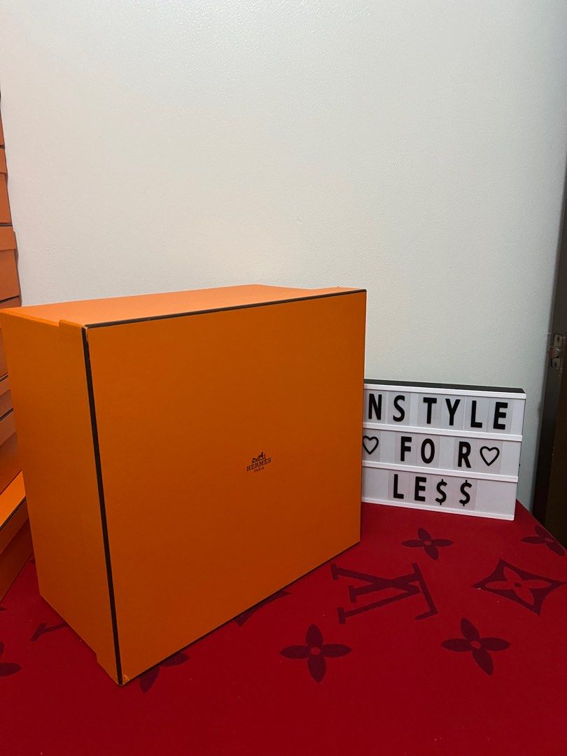 Hermes Birkin 35 box, Luxury, Bags & Wallets on Carousell