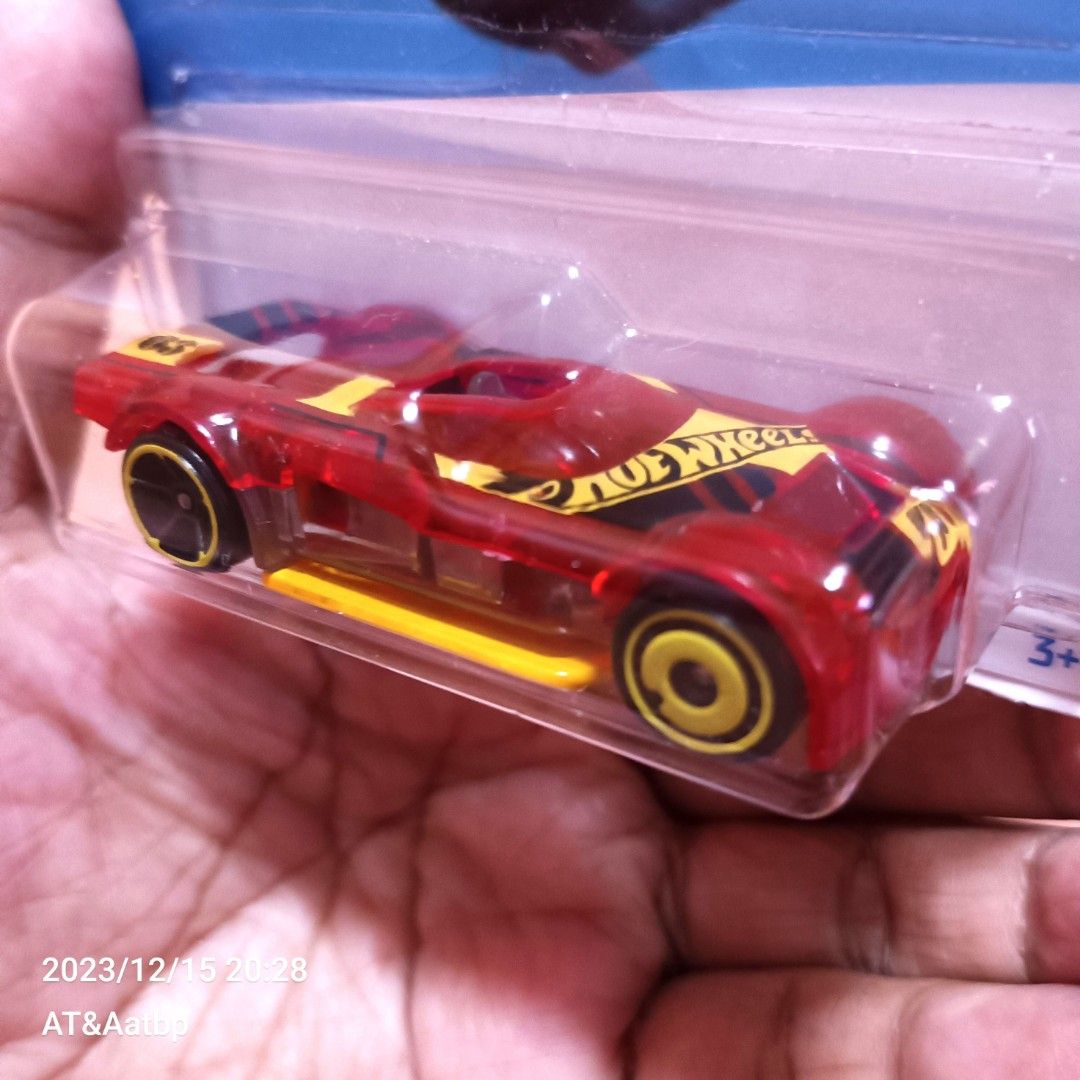 Hot Wheels MACH IT GO Track Champs 1/64 scale die-cast vehicle, Hobbies ...