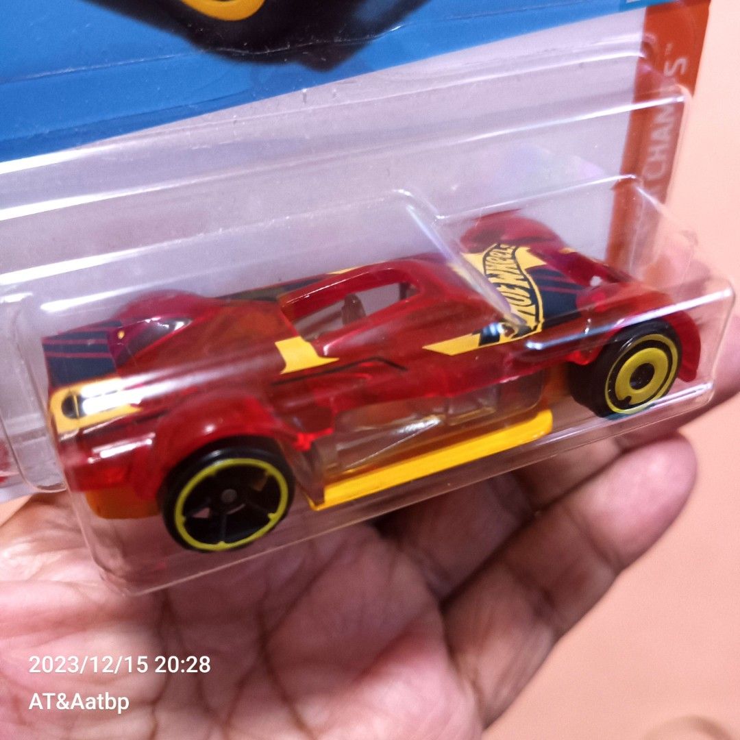 Hot Wheels MACH IT GO Track Champs 1/64 scale die-cast vehicle, Hobbies ...