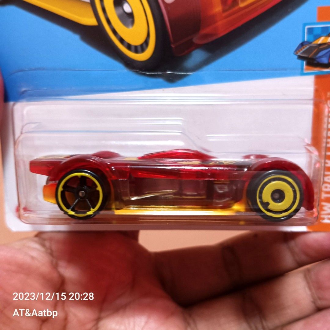 Hot Wheels MACH IT GO Track Champs 1/64 scale die-cast vehicle, Hobbies ...