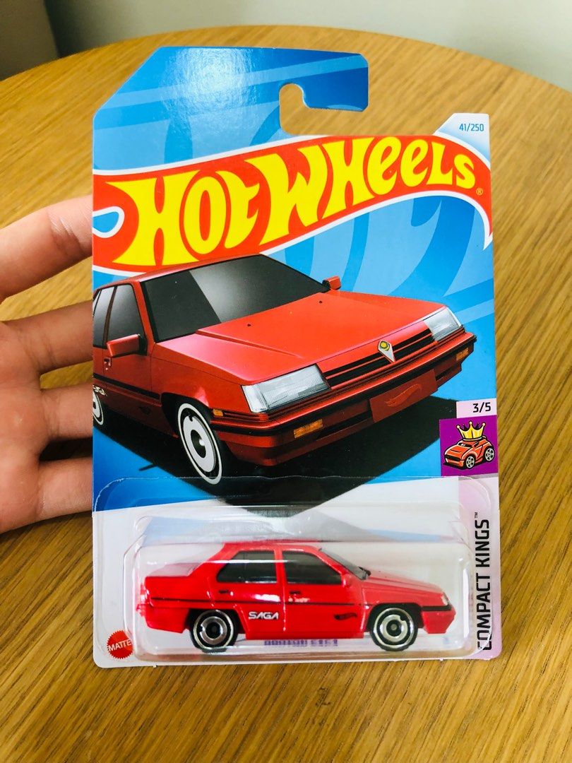 Hot Wheels Proton Saga and Nissan Skyline RS(KDR30), Hobbies & Toys ...