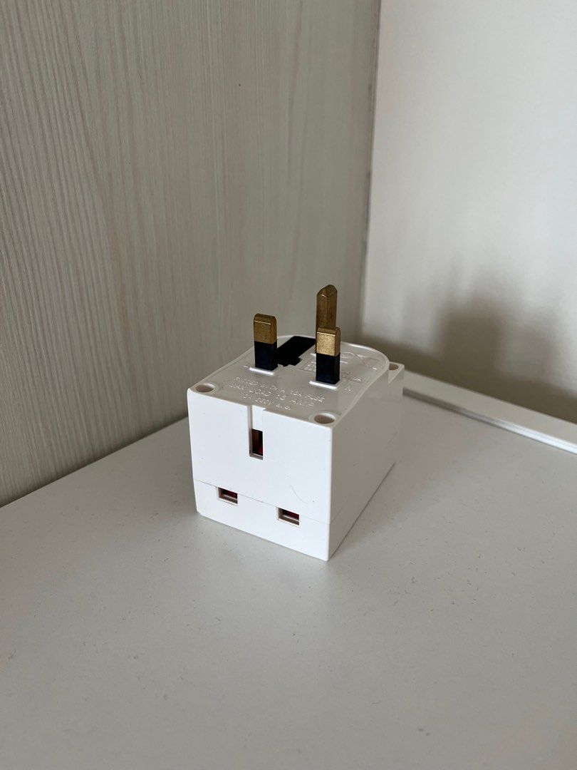 IKEA 3-way adapter KOPPLA, TV & Home Appliances, Electrical, Adaptors ...