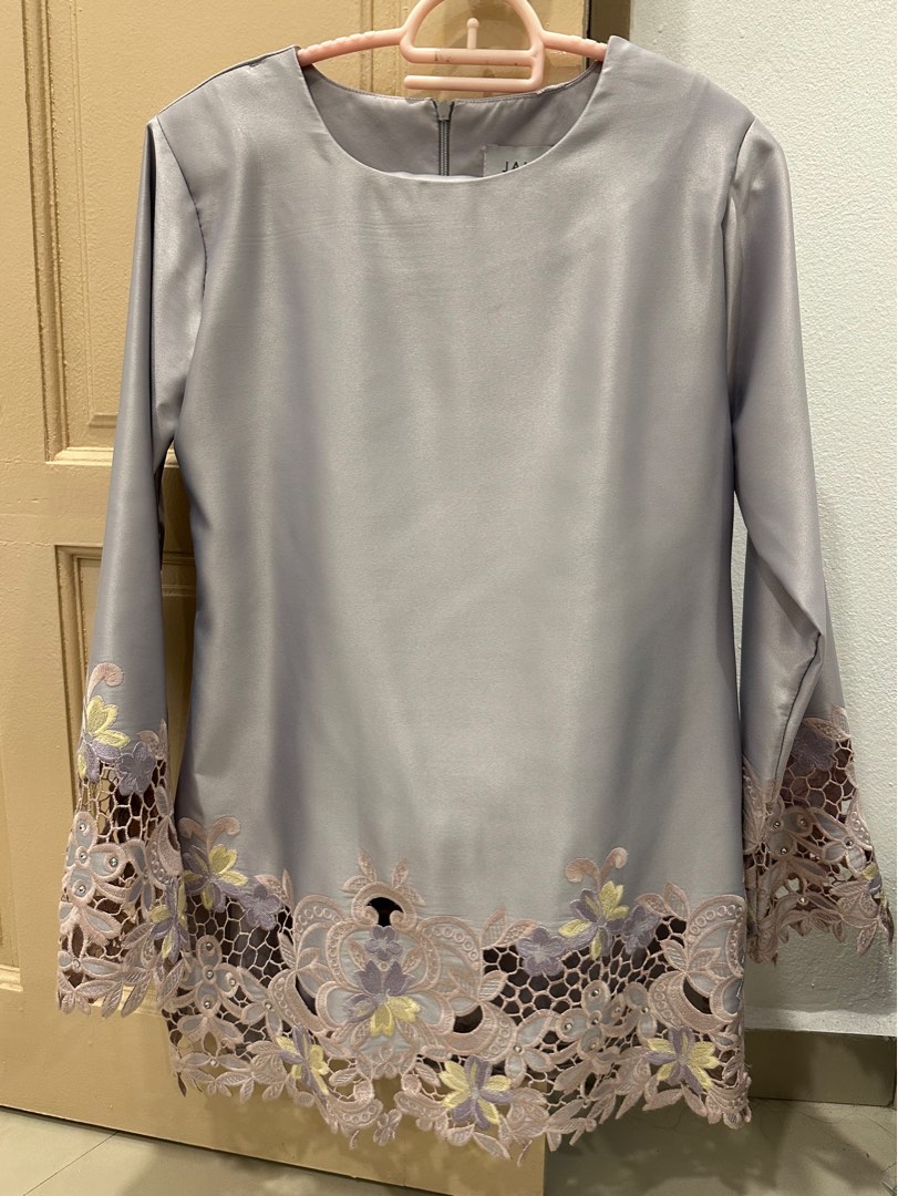 Jakel Exclusive Lace Kurung, Women's Fashion, Muslimah Fashion, Baju ...