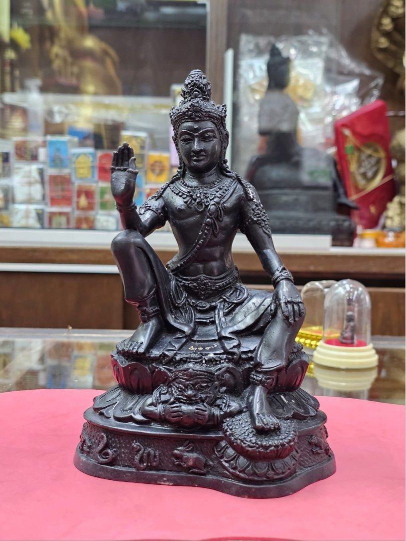 Jatukam Bucha, Hobbies & Toys, Memorabilia & Collectibles, Religious ...