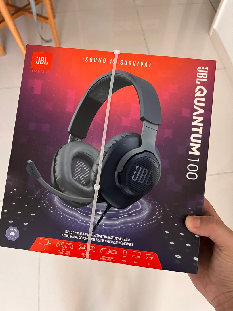 JBL Quantum 100 Black, Audio, Headphones & Headsets on Carousell