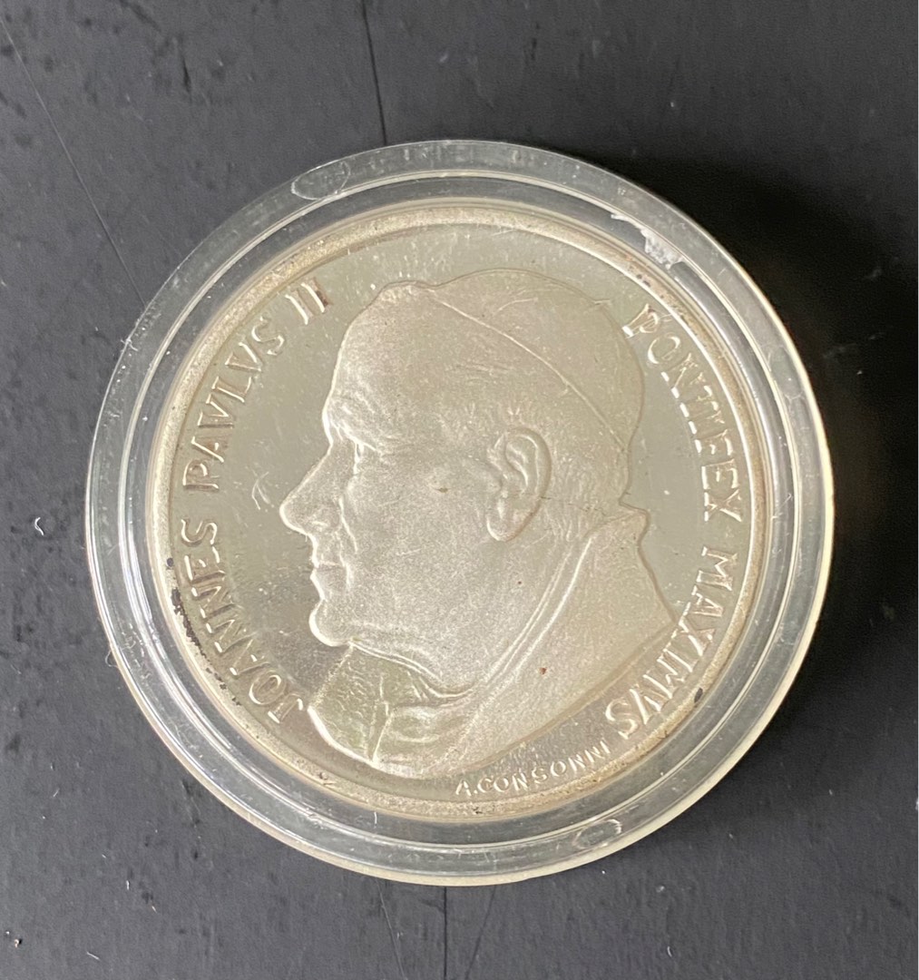 John Paul II Commemorative Coin, Hobbies & Toys, Memorabilia ...