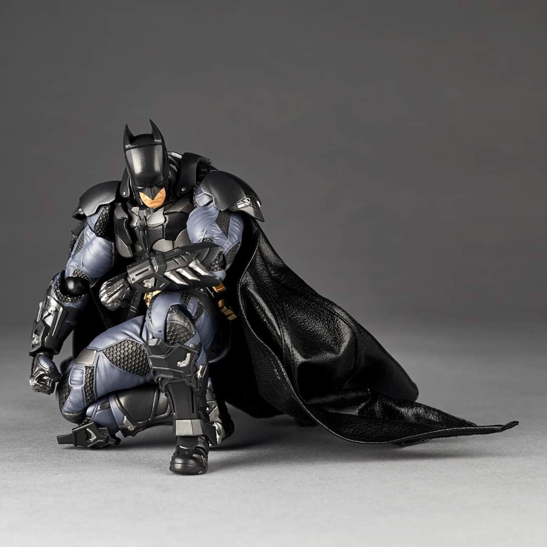 Kaiyodo - Amazing Yamaguchi - Arkham Knight Batman - 1/12 scale ...
