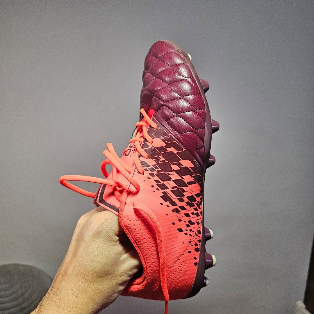 Kipsta soccer football boots, Men's Fashion, Footwear, Boots on Carousell