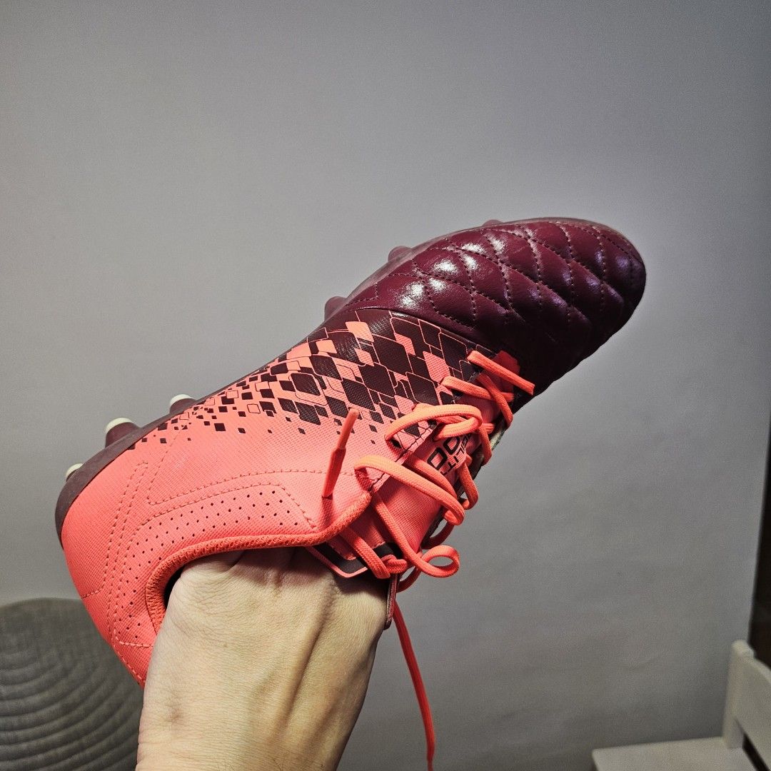 Kipsta soccer football boots, Men's Fashion, Footwear, Boots on Carousell