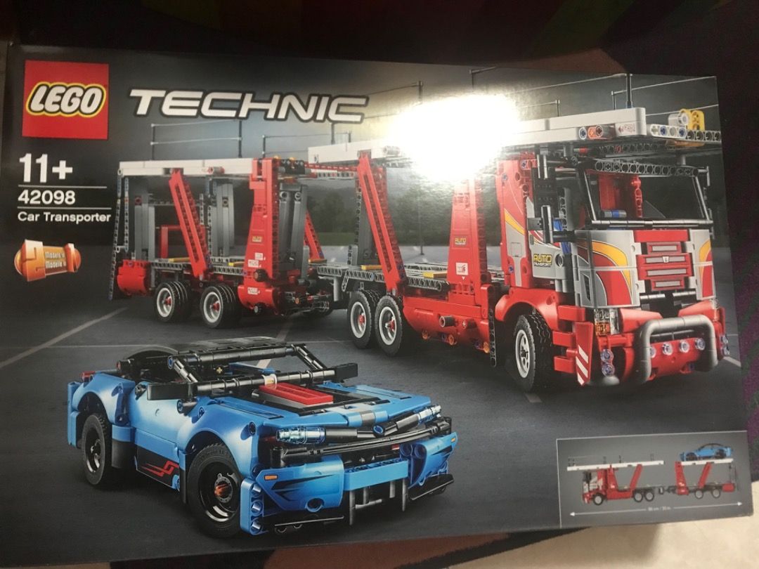 Lego 42098 technic car transporter 絕版 全新正常盒, 興趣及遊戲, 玩具 & 遊戲類 - Carousell