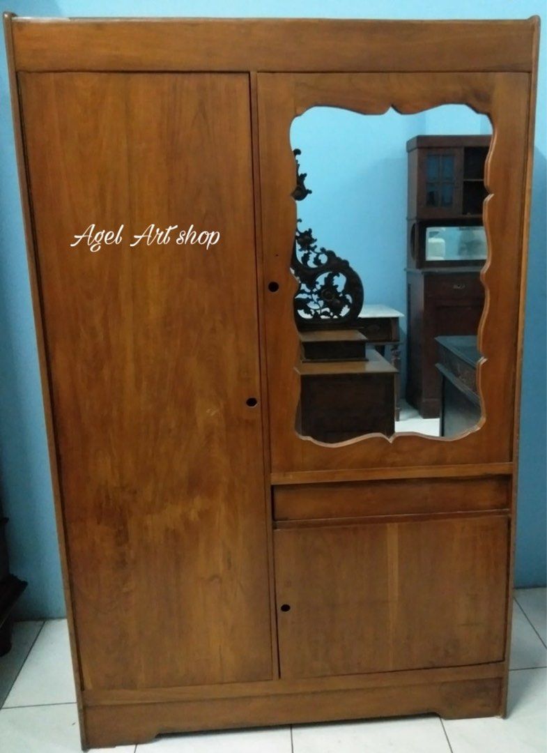 Lemari Pakaian Kaca | Lemari Kayu Jati, Perabotan Rumah di Carousell