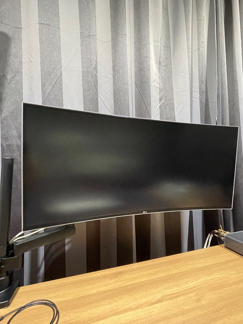 LG 34UC99 34” Ultrawide IPS 60Hz, Computers & Tech, Parts & Accessories ...
