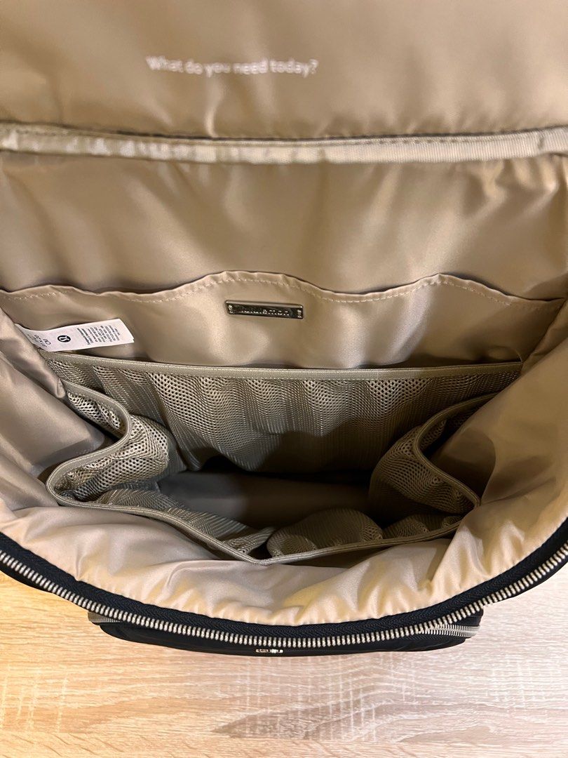 Lululemon New Parent Backpack 17L, Women's Fashion, Bags & Wallets ...