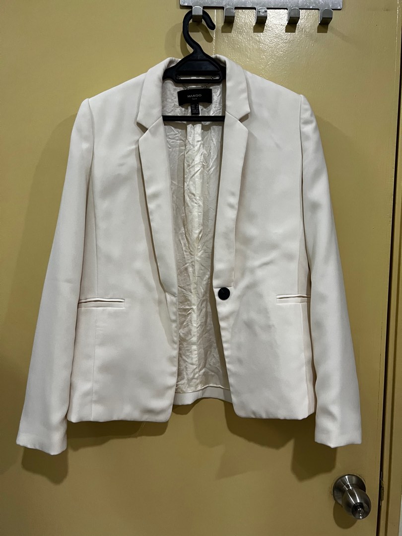 Mango white blazer suit, Women's Fashion, Coats, Jackets and Outerwear ...