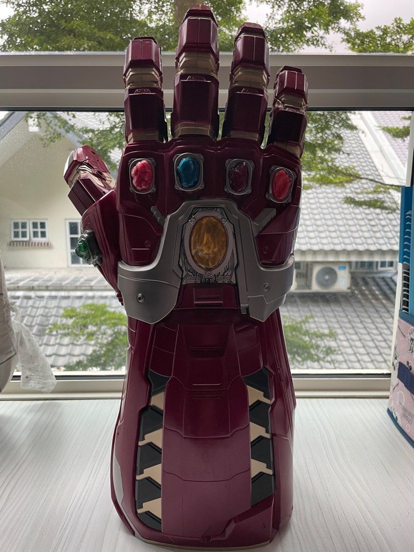 Marvel Legends Avengers Endgame Power Gauntlet Articulated Electronic ...