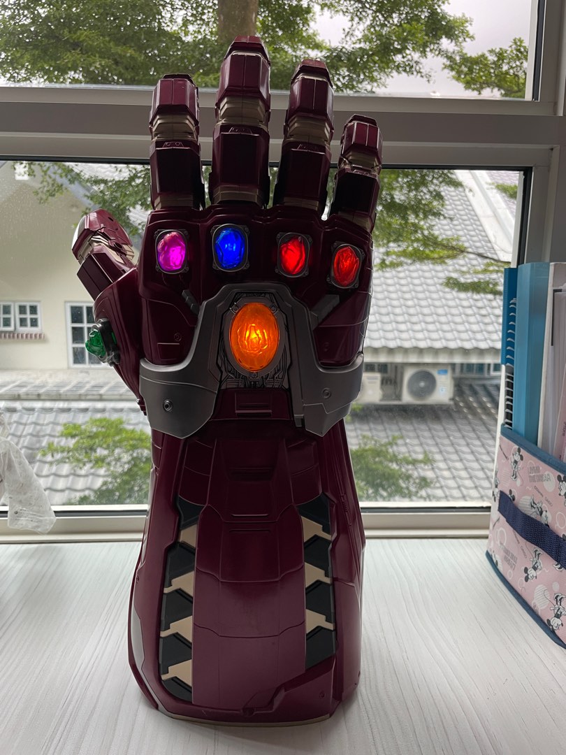 Marvel Legends Avengers Endgame Power Gauntlet Articulated Electronic ...