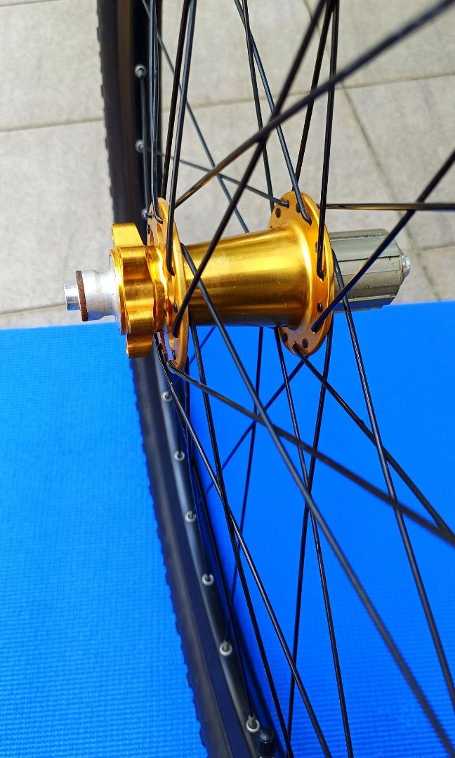 Mavic XM 319 Cycle Track Wheel Set 26", Sports Equipment, Bicycles ...