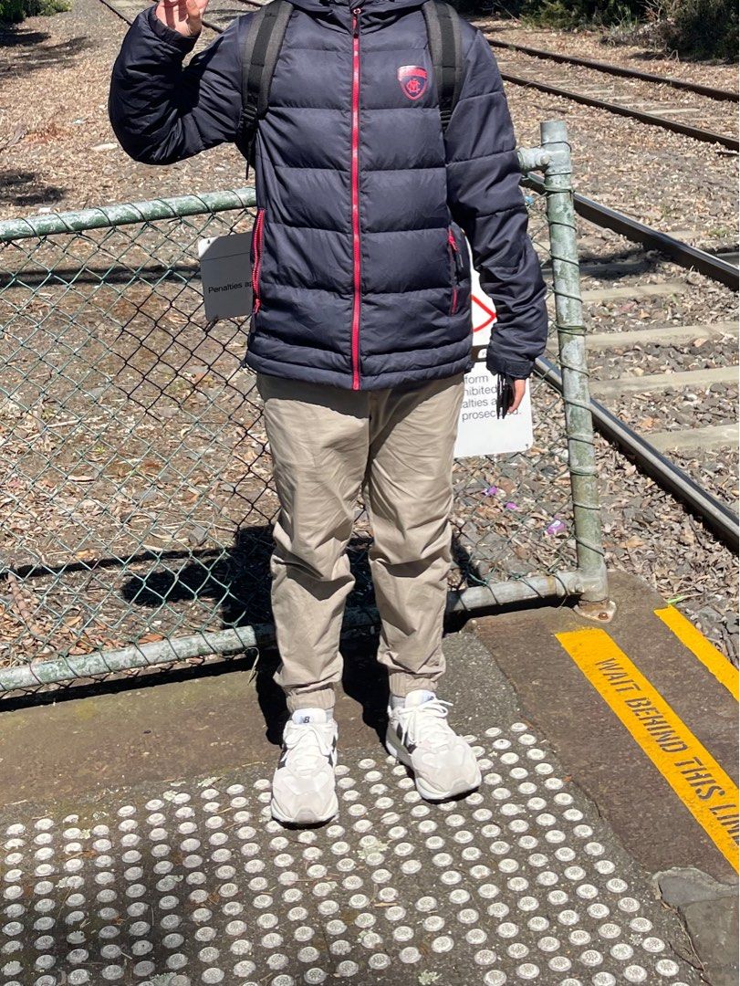 Melbourne AFL puffer Jacked (winter wear), Men's Fashion, Coats ...