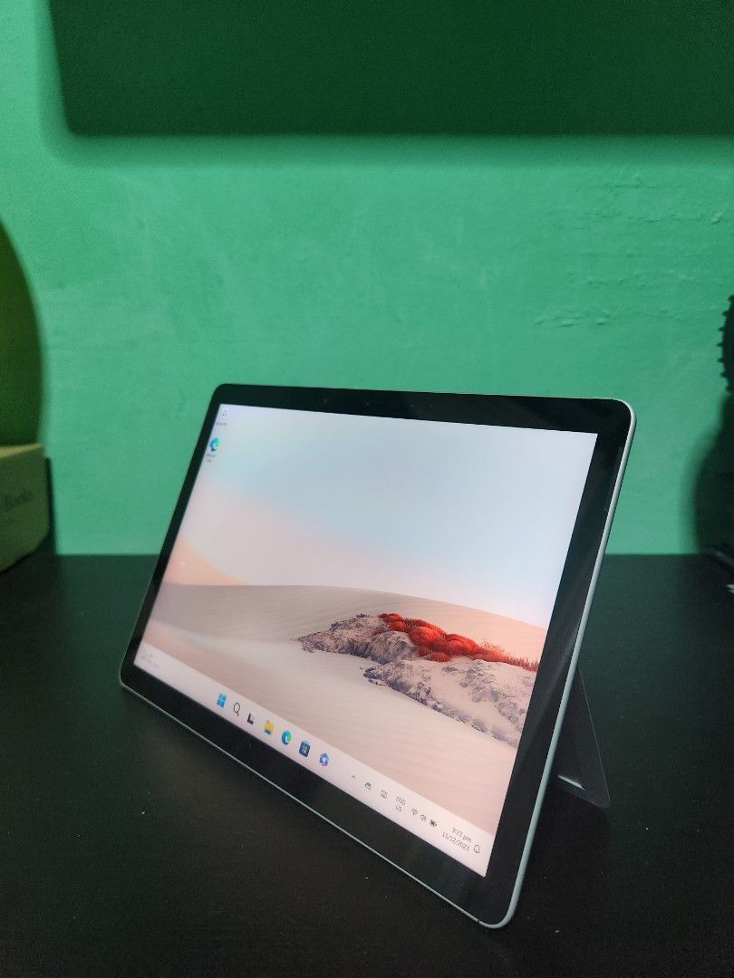 Microsoft Surface Go 2 (128gb storage, 8gb RAM), Computers & Tech ...