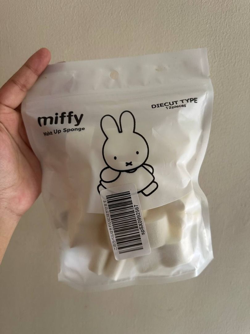 MIFFY MAKE UP SPONGE, Beauty & Personal Care, Face, Makeup on Carousell