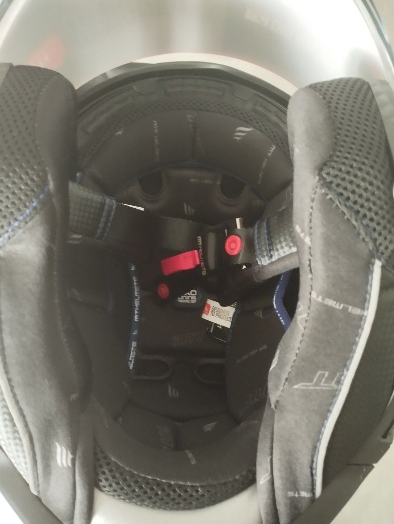 MT Helmet Thunder3 jet Croc, Motorcycles, Motorcycle Apparel on Carousell