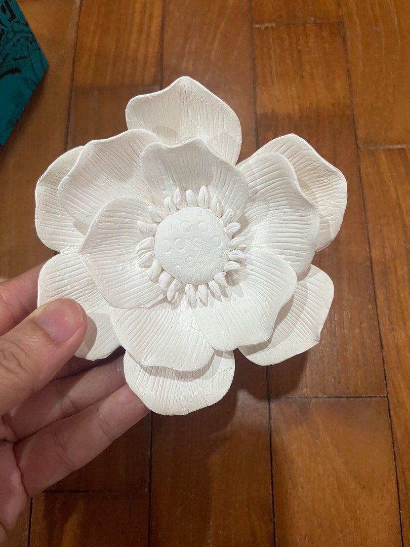 Mt Sapoka lotus porcelain flower diffuser, Furniture & Home Living ...