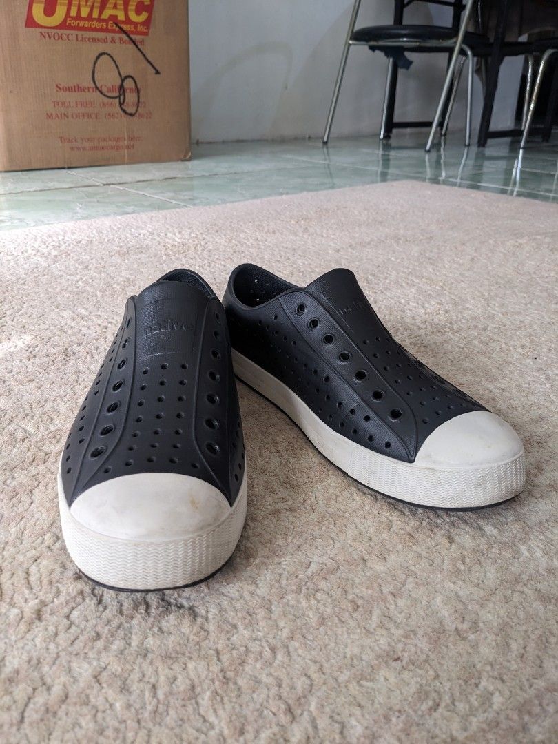 Native original Jefferson EVA mens size 10, Men's Fashion, Footwear ...