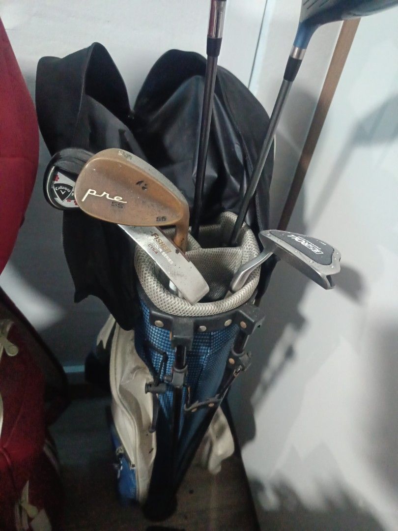 Random golf club with bag, Sports Equipment, Sports & Games, Golf on ...