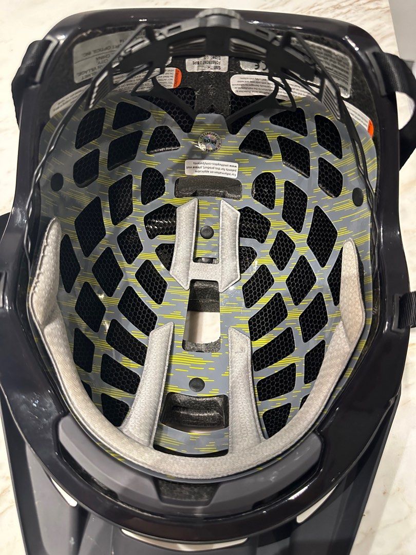 Rapha x Smith Bicycle Helmet, Sports Equipment, Bicycles & Parts, Parts ...