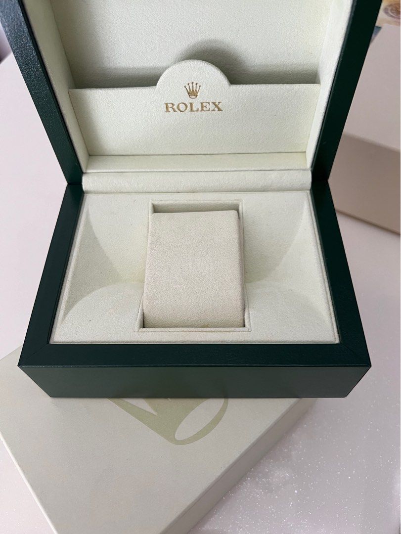 Rolex Small Box, Men's Fashion, Watches & Accessories, Accessory holder ...