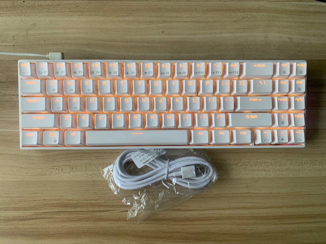 ROYAL KLUDGE RK71 Mechanical keyboard Red switches hotswappable ...