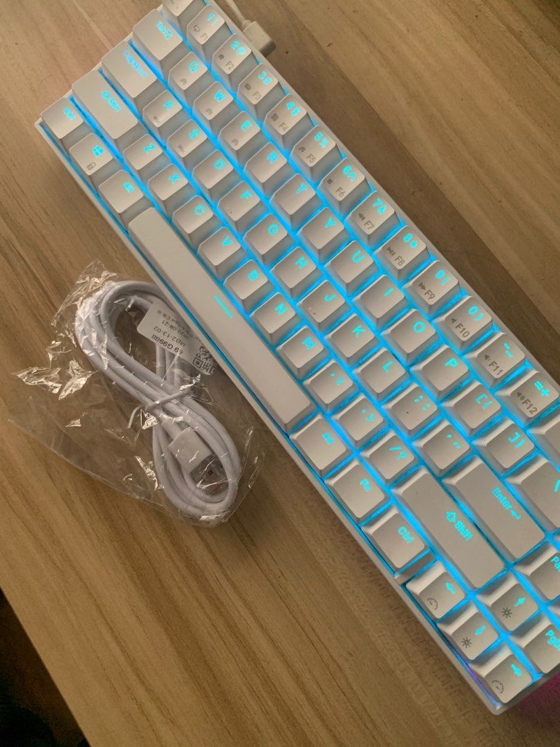 ROYAL KLUDGE RK71 Mechanical keyboard Red switches hotswappable ...