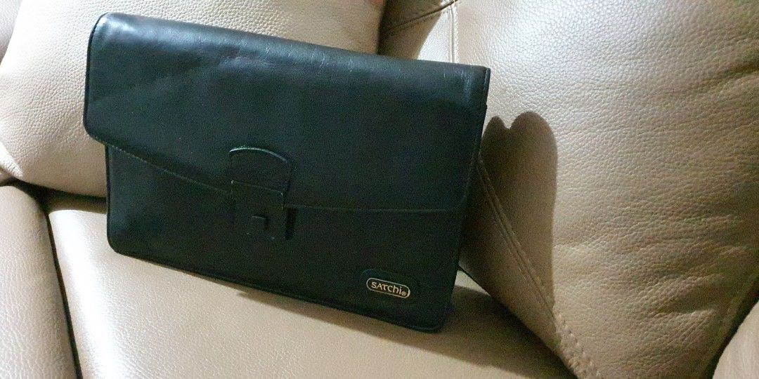 Satchi Men's Leather Clutch, Men's Fashion, Bags, Belt bags, Clutches ...