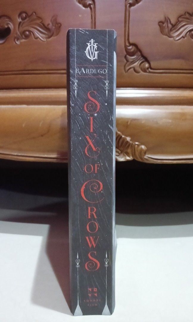 Six of Crows by Leigh Bardugo, Hobbies & Toys, Books & Magazines ...